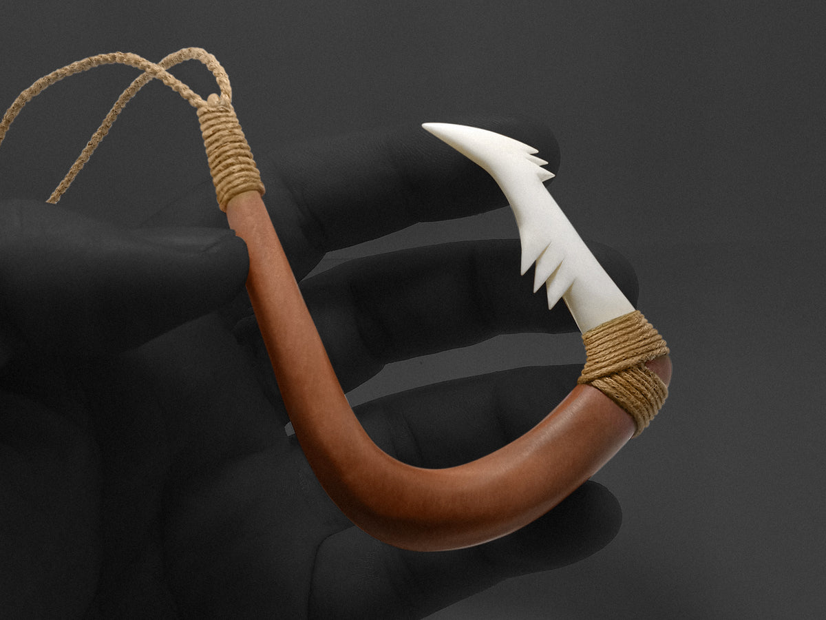 Maori Hei Matau Fish Hook Bone Carving – Tuwharetoa Bone