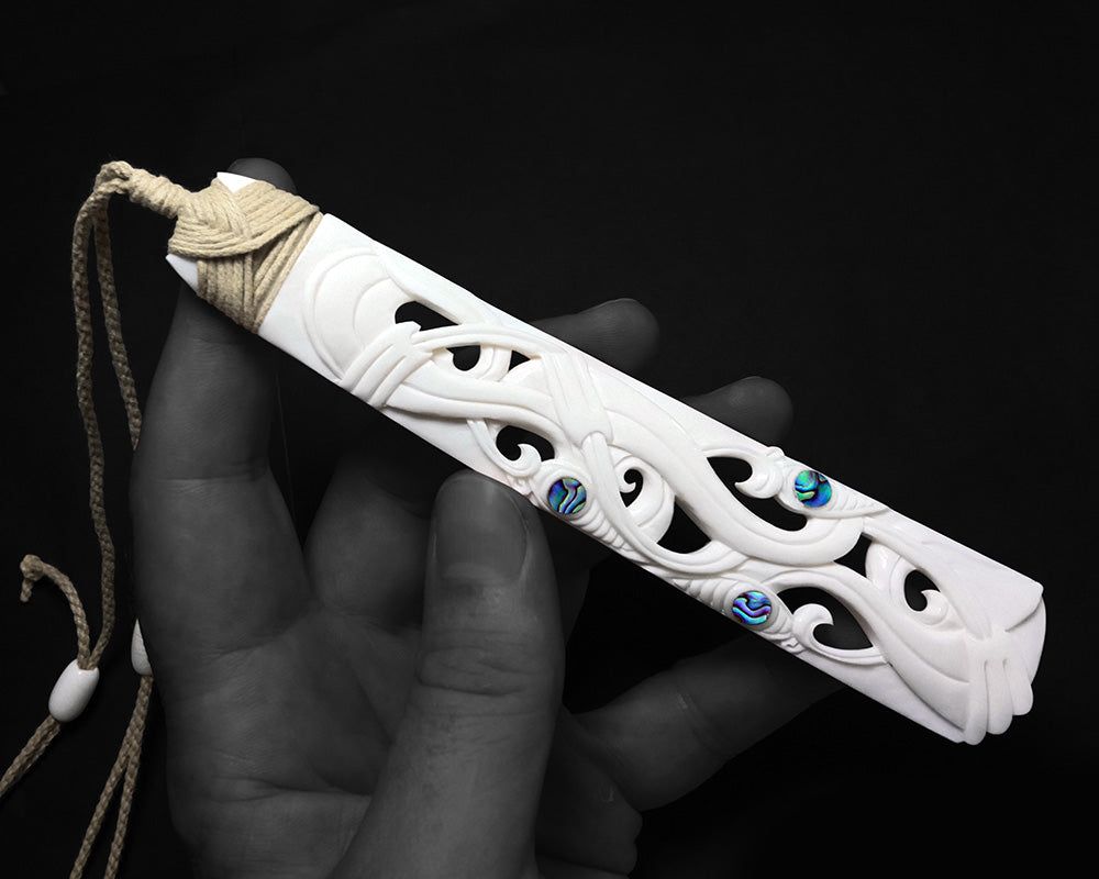 Maori Bone Toki Pendant | Hand Carved Manaia Necklace Tuwharetoa Bone ...